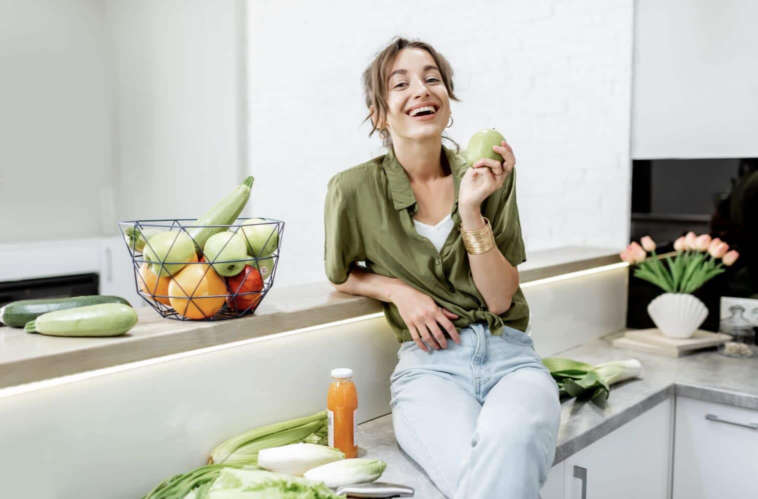 How to Balance Fresh Eating, Feeling Full, and Staying Active: The ...